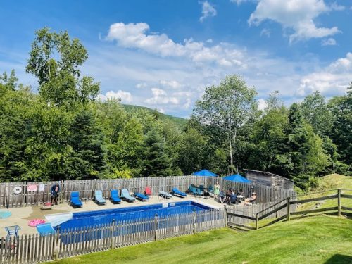 Bed & Breakfast Hotel Lodging In West Dover, VT | Gray Ghost Inn